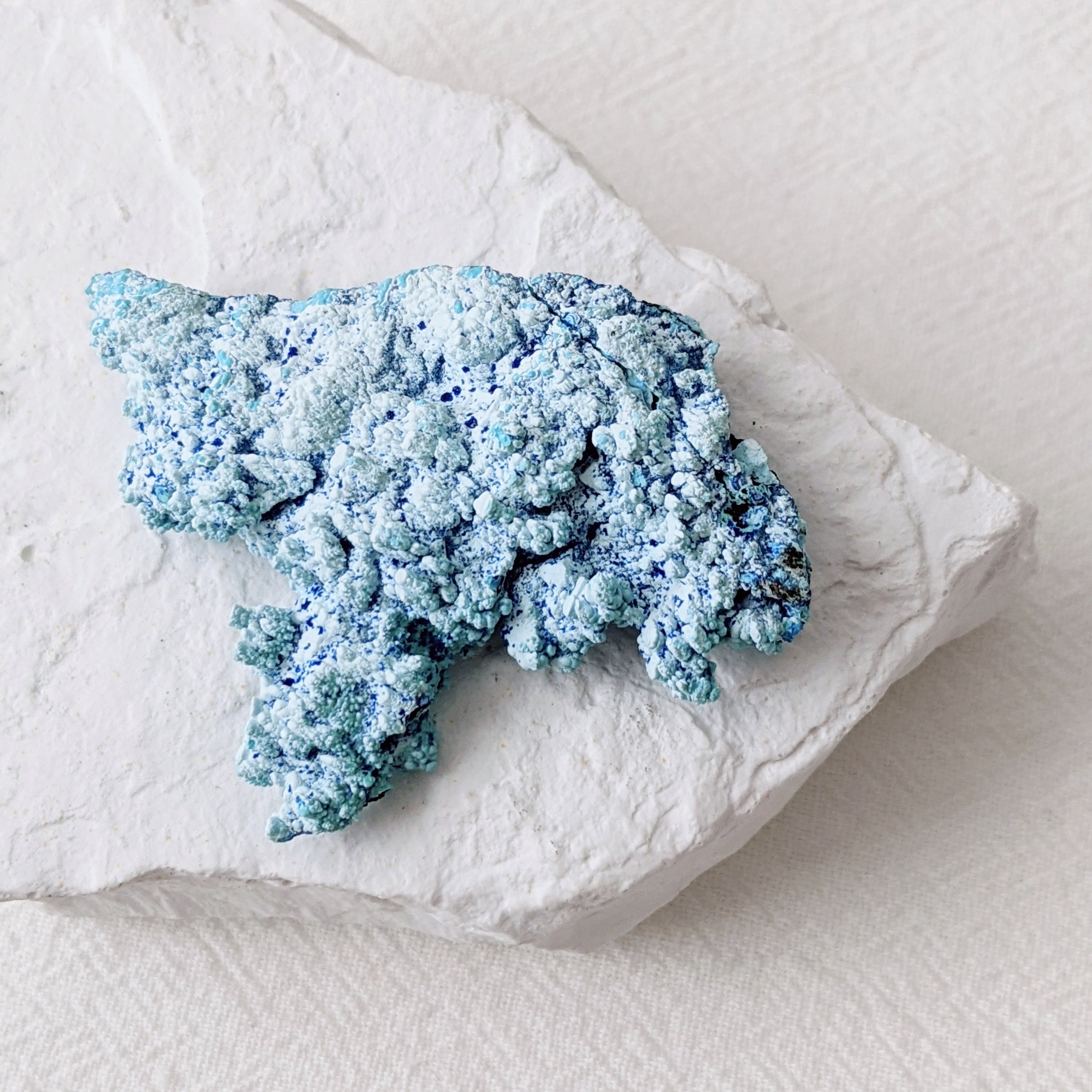 [AZ04] Azurite Gibbsite 藍銅礦三水鋁 – Moonpath Stones